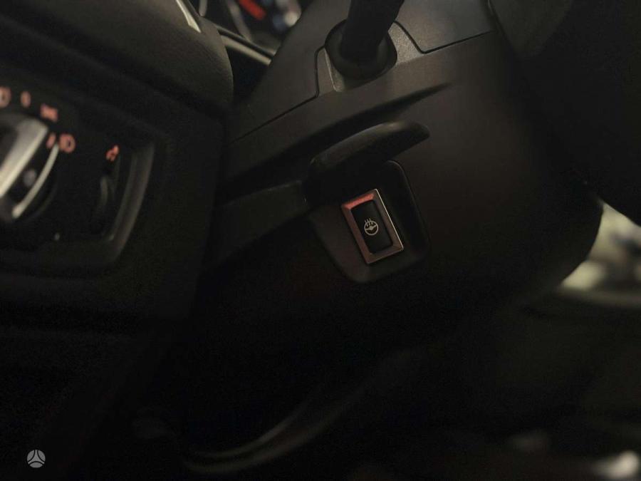 Balts BMW 230 2019 Viļņa, ar dzinēja tilpumu 1.98 L un nobraukumu 25 tūkst. km par 18990 €, foto 16 vietnē AUTOMOTO.COM.LV