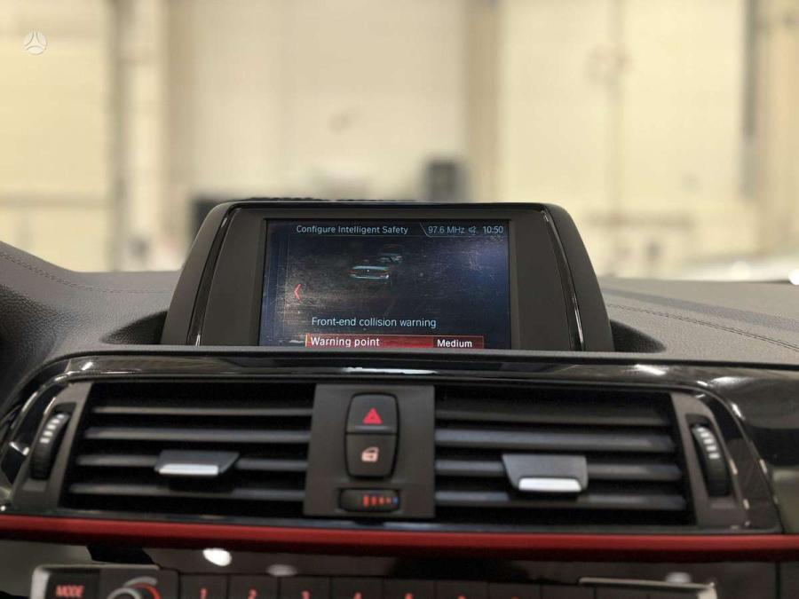 Белый БМВ 230 2019 в Вильнюс, объемом двигателя 1.98 л и пробегом 25 тыс. км за 17990 €, фото 27 на AUTOMOTO.COM.LV