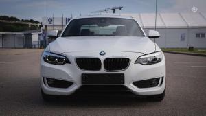 White BMW 230 2019 in Vilnius, with an engine capacity of 0.00 L and mileage of 88 thousand km for 16500 €, photo  on AUTOMOTO.COM.LV