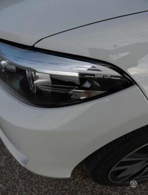 White BMW 230 2019 in Vilnius, with an engine capacity of 0.00 L and mileage of 88 thousand km for 16500 €, photo 8 on AUTOMOTO.COM.LV