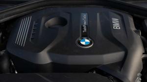White BMW 230 2019 in Vilnius, with an engine capacity of 0.00 L and mileage of 88 thousand km for 16500 €, photo 10 on AUTOMOTO.COM.LV