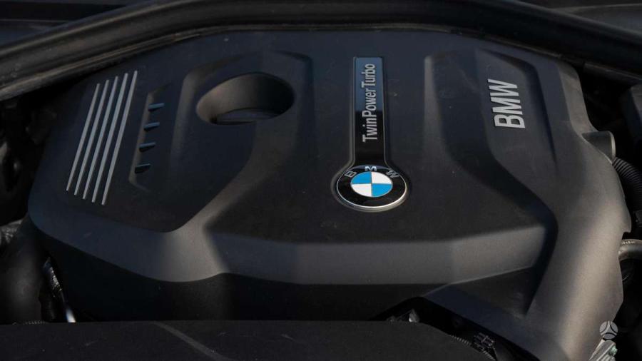 White BMW 230 2019 in Vilnius, with an engine capacity of 0.00 L and mileage of 88 thousand km for 16500 €, photo 10 on AUTOMOTO.COM.LV