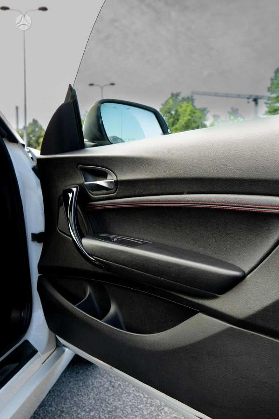 White BMW 230 2019 in Vilnius, with an engine capacity of 0.00 L and mileage of 88 thousand km for 16500 €, photo 12 on AUTOMOTO.COM.LV