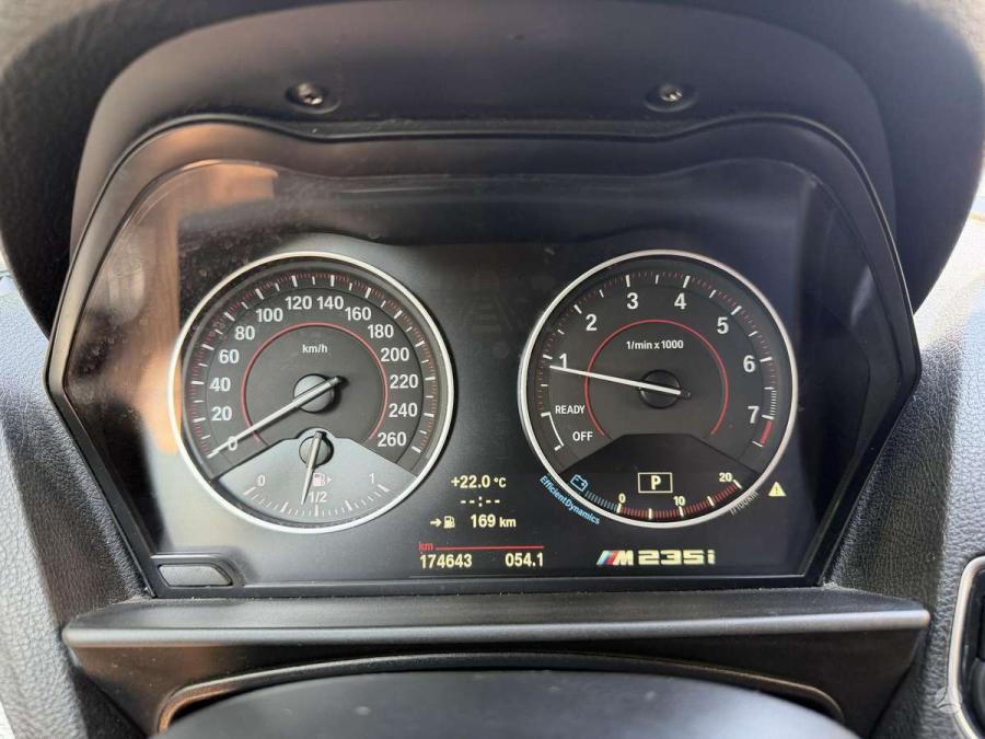 Черный БМВ 235 2015 в Пренай, объемом двигателя 2.98 л и пробегом 174 тыс. км за 16999 €, фото 17 на AUTOMOTO.COM.LV