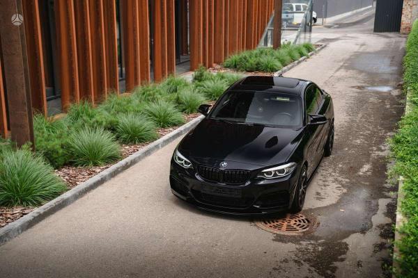Черный БМВ 235 2015 в Каунас, объемом двигателя 2.98 л и пробегом 110 тыс. км за 20999 €, фото 1 на AUTOMOTO.COM.LV