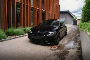Black BMW 235 2015 in Kaunas, with an engine capacity of 2.98 L and mileage of 110 thousand km for 20999 €, photo 4 on AUTOMOTO.COM.LV
