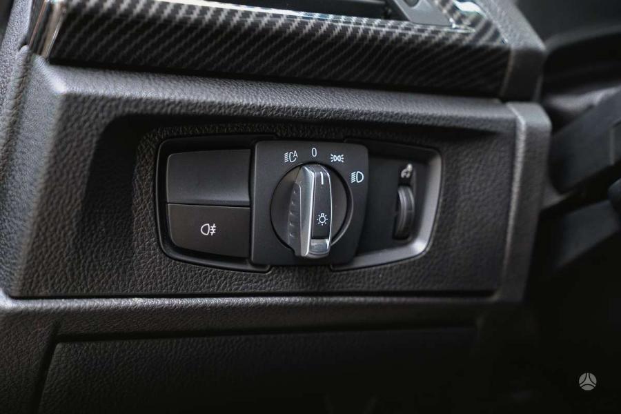 Black BMW 235 2015 in Kaunas, with an engine capacity of 2.98 L and mileage of 110 thousand km for 20999 €, photo 26 on AUTOMOTO.COM.LV