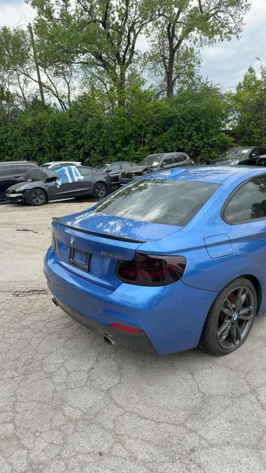Blue BMW 235 2016 in Kaunas, with an engine capacity of 2.98 L and mileage of 131 thousand km for 8600 €, photo 6 on AUTOMOTO.COM.LV