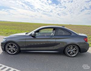 BMW 235 2016 in Ukmerge, with an engine capacity of 3.00 L and mileage of 145 thousand km for 14900 €, photo 3 on AUTOMOTO.COM.LV