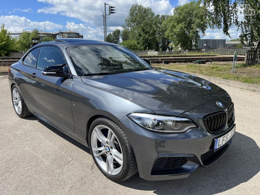 Pelēks BMW 235 2014 Šauļi, ar dzinēja tilpumu 3.00 L un nobraukumu 132 tūkst. km par 14999 €, foto 1 vietnē AUTOMOTO.COM.LV