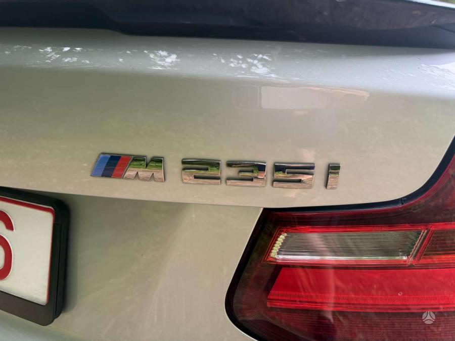 Grey BMW 235 2015 in Vilnius, with an engine capacity of 2.98 L and mileage of 152 thousand km for 17900 €, photo 10 on AUTOMOTO.COM.LV