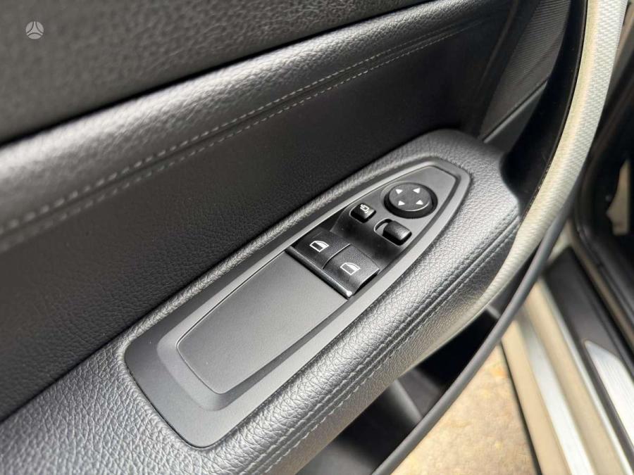 Grey BMW 235 2015 in Vilnius, with an engine capacity of 2.98 L and mileage of 152 thousand km for 17900 €, photo 13 on AUTOMOTO.COM.LV