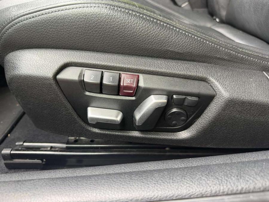 Grey BMW 235 2015 in Vilnius, with an engine capacity of 2.98 L and mileage of 152 thousand km for 17900 €, photo 27 on AUTOMOTO.COM.LV