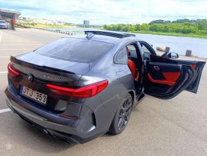Grey BMW 235 2021 in Kaunas, with an engine capacity of 2.00 L and mileage of 53 thousand km for 33300 €, photo 4 on AUTOMOTO.COM.LV