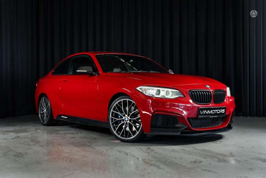 Sarkans BMW 235 2016 Viļņa, ar dzinēja tilpumu 2.98 L un nobraukumu 109 tūkst. km par 21999 €, foto 4 vietnē AUTOMOTO.COM.LV