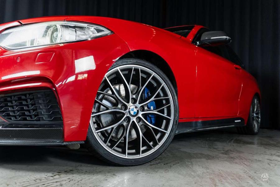 Sarkans BMW 235 2016 Viļņa, ar dzinēja tilpumu 2.98 L un nobraukumu 109 tūkst. km par 21999 €, foto 12 vietnē AUTOMOTO.COM.LV