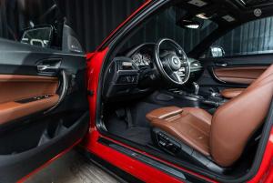 Sarkans BMW 235 2016 Viļņa, ar dzinēja tilpumu 2.98 L un nobraukumu 109 tūkst. km par 21999 €, foto 16 vietnē AUTOMOTO.COM.LV