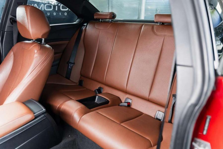 Sarkans BMW 235 2016 Viļņa, ar dzinēja tilpumu 2.98 L un nobraukumu 109 tūkst. km par 21999 €, foto 29 vietnē AUTOMOTO.COM.LV