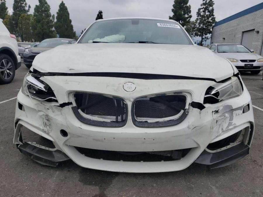 Balts BMW 235 2015 Klaipėda, ar dzinēja tilpumu 2.98 L un nobraukumu 105 tūkst. km par 4950 €, foto 3 vietnē AUTOMOTO.COM.LV