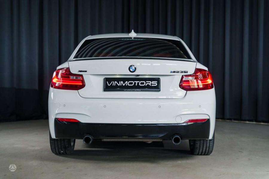 Balts BMW 235 2016 Viļņa, ar dzinēja tilpumu 2.99 L un nobraukumu 153 tūkst. km par 17999 €, foto 6 vietnē AUTOMOTO.COM.LV