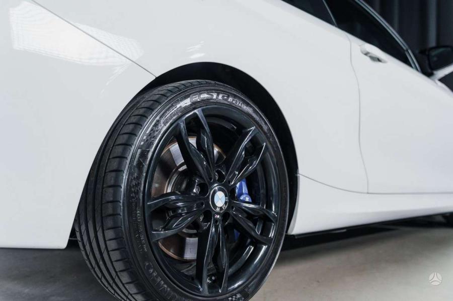 Balts BMW 235 2016 Viļņa, ar dzinēja tilpumu 2.99 L un nobraukumu 153 tūkst. km par 17999 €, foto 17 vietnē AUTOMOTO.COM.LV