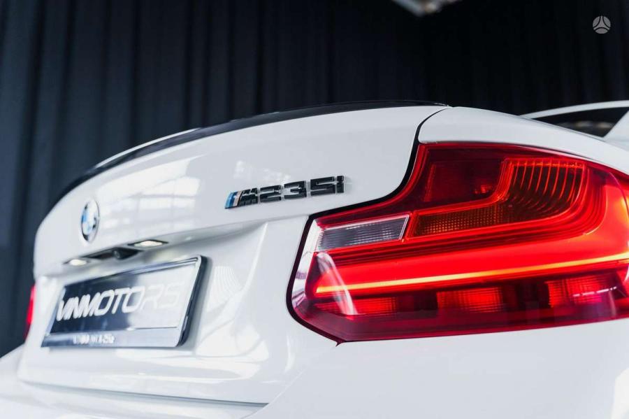 Balts BMW 235 2016 Viļņa, ar dzinēja tilpumu 2.99 L un nobraukumu 153 tūkst. km par 17999 €, foto 18 vietnē AUTOMOTO.COM.LV