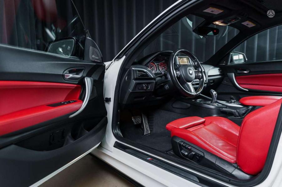 Balts BMW 235 2016 Viļņa, ar dzinēja tilpumu 2.99 L un nobraukumu 153 tūkst. km par 17999 €, foto 20 vietnē AUTOMOTO.COM.LV
