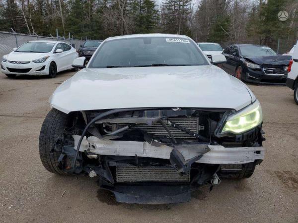 White BMW 235 2015 in Vilnius, with an engine capacity of 3.00 L and mileage of 162 thousand km for 6700 €, photo 7 on AUTOMOTO.COM.LV