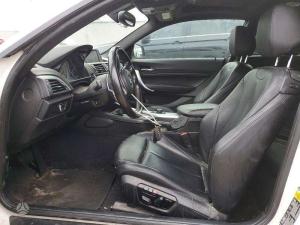 White BMW 235 2015 in Vilnius, with an engine capacity of 3.00 L and mileage of 162 thousand km for 6700 €, photo 12 on AUTOMOTO.COM.LV