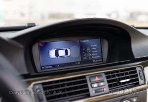Smilšu krāsa BMW 3 Series 2008 Tallina, ar dzinēja tilpumu 3.00 L un nobraukumu 276 tūkst. km par 7699 €, foto 23 vietnē AUTOMOTO.COM.LV