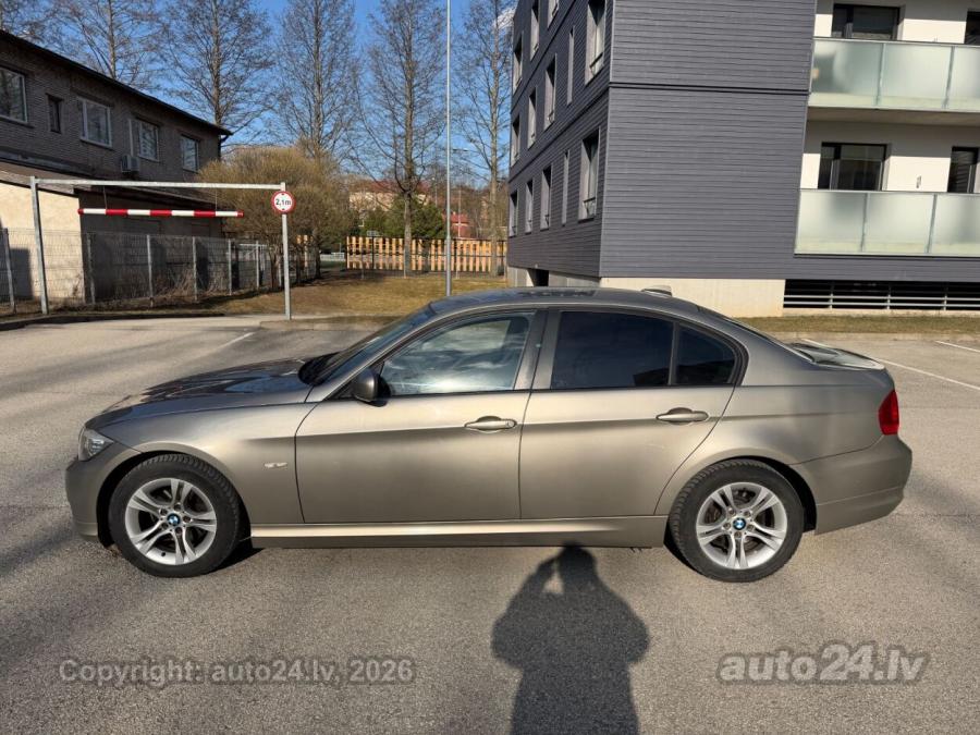 Beige BMW 3 Series 2010 in Tallinn, with an engine capacity of 2.00 L and mileage of 247 thousand km for 5200 €, photo 3 on AUTOMOTO.COM.LV