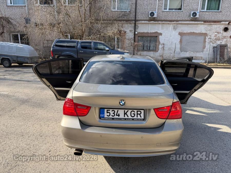 Beige BMW 3 Series 2010 in Tallinn, with an engine capacity of 2.00 L and mileage of 247 thousand km for 5200 €, photo 8 on AUTOMOTO.COM.LV