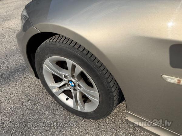 Smilšu krāsa BMW 3 Series 2010 Tallina, ar dzinēja tilpumu 2.00 L un nobraukumu 247 tūkst. km par 5200 €, foto 11 vietnē AUTOMOTO.COM.LV