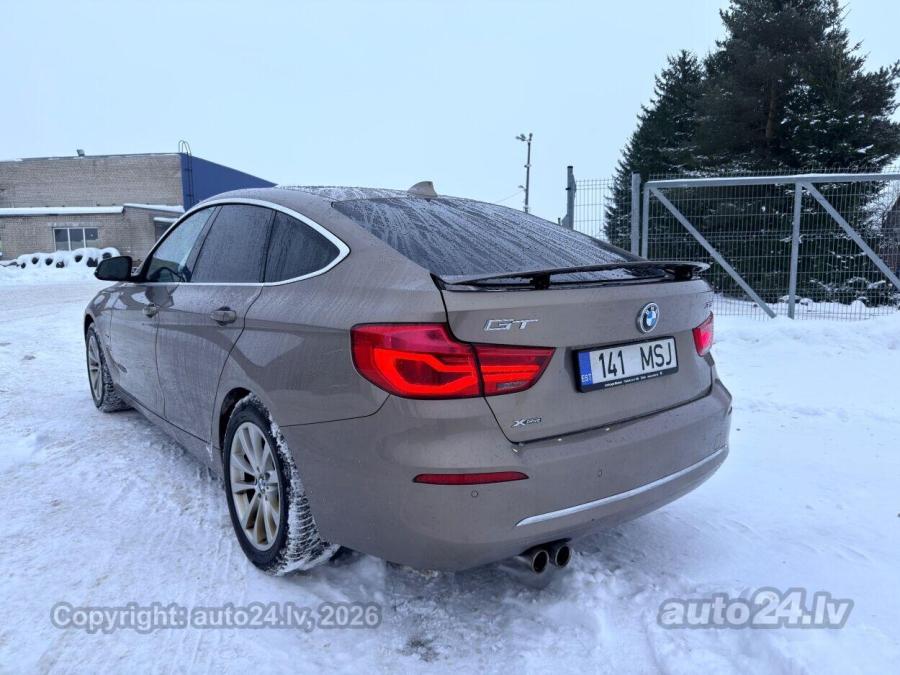 Smilšu krāsa BMW 3 Series 2017 Tallina, ar dzinēja tilpumu 2.00 L un nobraukumu 208 tūkst. km par 17400 €, foto 6 vietnē AUTOMOTO.COM.LV