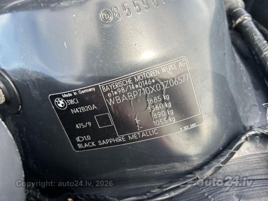 Melns BMW 3 Series 2003 Tartu, ar dzinēja tilpumu 2.00 L un nobraukumu 240 tūkst. km par 3200 €, foto 16 vietnē AUTOMOTO.COM.LV