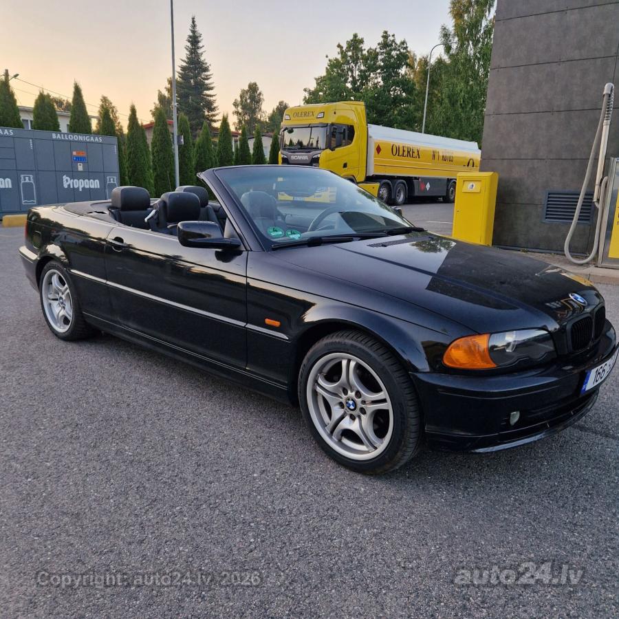 Melns BMW 3 Series 2003 Tallina, ar dzinēja tilpumu 2.00 L un nobraukumu 235 tūkst. km par 3890 €, foto 3 vietnē AUTOMOTO.COM.LV