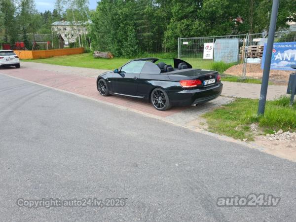 Melns BMW 3 Series 2007 Tallina, ar dzinēja tilpumu 2.00 L un nobraukumu 198 tūkst. km par 9500 €, foto 7 vietnē AUTOMOTO.COM.LV