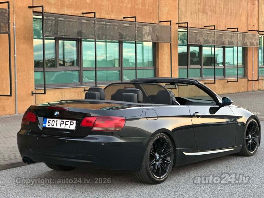 Black BMW 3 Series 2007 in Tallinn, with an engine capacity of 3.00 L and mileage of 264 thousand km for 10900 €, photo 11 on AUTOMOTO.COM.LV