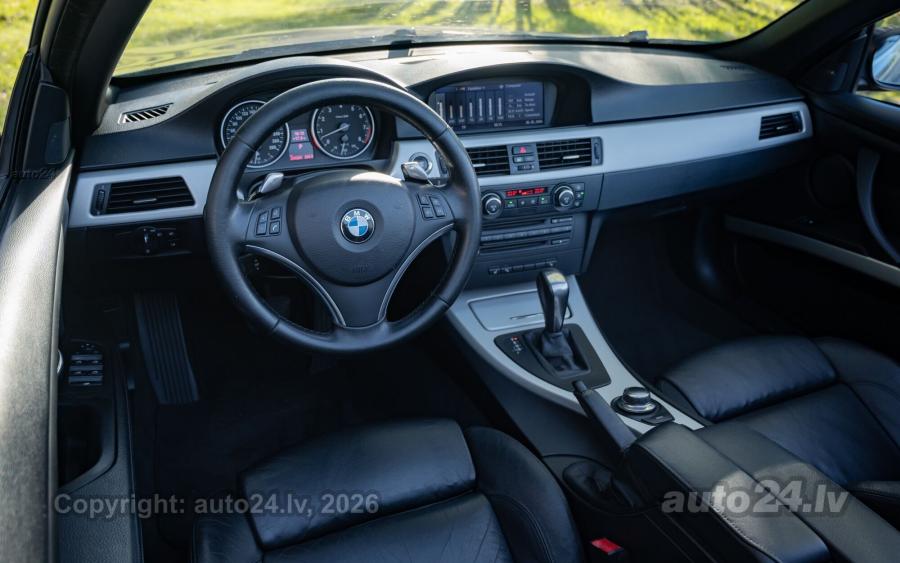 Melns BMW 3 Series 2007 Tartu, ar dzinēja tilpumu 3.00 L un nobraukumu 240 tūkst. km par 11200 €, foto 10 vietnē AUTOMOTO.COM.LV