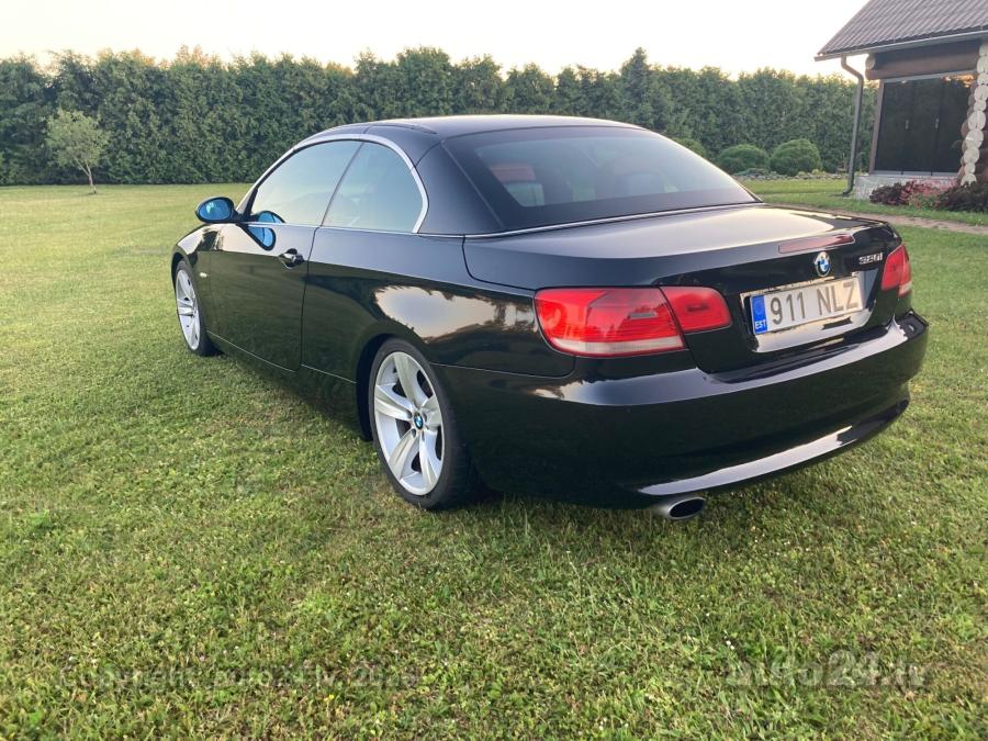 Melns BMW 3 Series 2007 Tartu, ar dzinēja tilpumu 2.00 L un nobraukumu 273 tūkst. km par 7200 €, foto 13 vietnē AUTOMOTO.COM.LV
