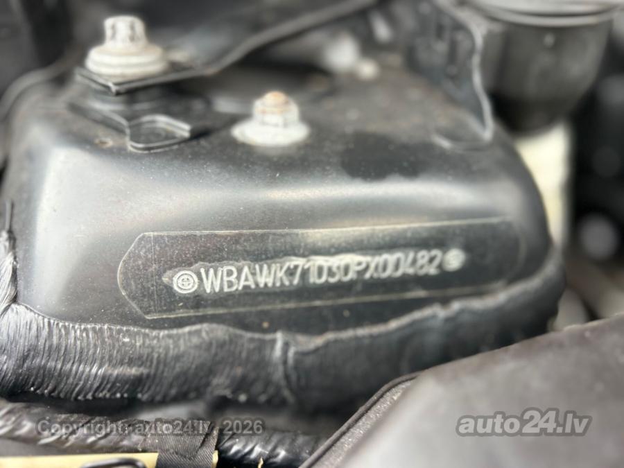 Melns BMW 3 Series 2007 Tartu, ar dzinēja tilpumu 2.00 L un nobraukumu 230 tūkst. km par 6000 €, foto 16 vietnē AUTOMOTO.COM.LV
