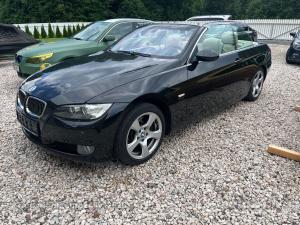 Melns BMW 3 Series 2007 Tallina, ar dzinēja tilpumu 3.00 L un nobraukumu 301 tūkst. km par 4650 €, foto 9 vietnē AUTOMOTO.COM.LV