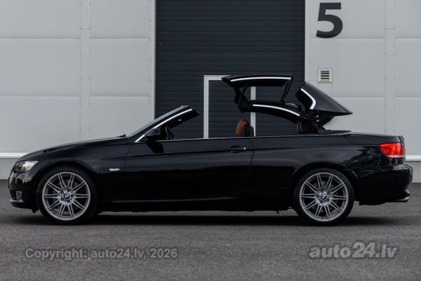 Melns BMW 3 Series 2008 Tallina, ar dzinēja tilpumu 3.00 L un nobraukumu 280 tūkst. km par 10900 €, foto 6 vietnē AUTOMOTO.COM.LV