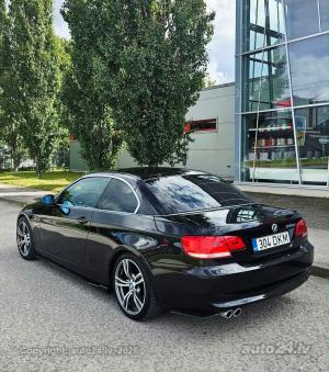 Black BMW 3 Series 2008 in Tallinn, with an engine capacity of 3.00 L and mileage of 330 thousand km for 7490 €, photo 8 on AUTOMOTO.COM.LV
