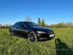 Black BMW 3 Series 2009 in Tallinn, with an engine capacity of 3.00 L and mileage of 240 thousand km for 10500 €, photo 2 on AUTOMOTO.COM.LV