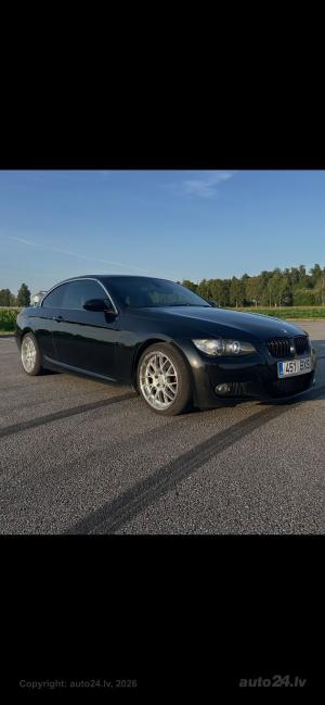 Black BMW 3 Series 2009 in Tallinn, with an engine capacity of 3.00 L and mileage of 290 thousand km for 9000 €, photo 3 on AUTOMOTO.COM.LV