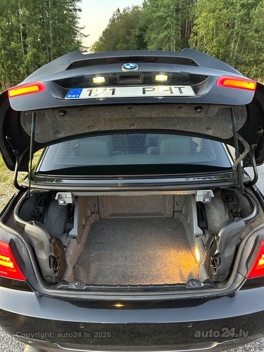 Black BMW 3 Series 2010 in Tallinn, with an engine capacity of 2.00 L and mileage of 296 thousand km for 10500 €, photo 23 on AUTOMOTO.COM.LV