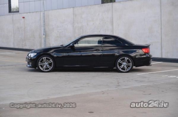 Melns BMW 3 Series 2011 Tallina, ar dzinēja tilpumu 2.00 L un nobraukumu 273 tūkst. km par 9800 €, foto 9 vietnē AUTOMOTO.COM.LV