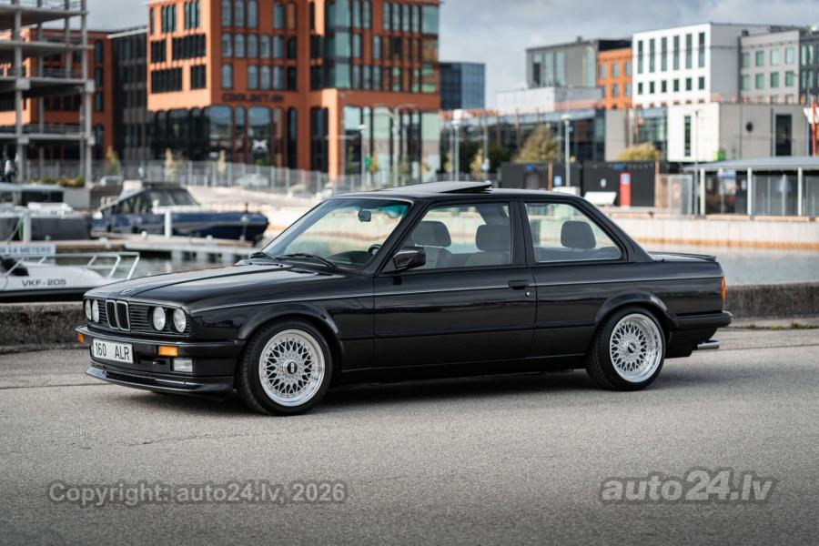 Black BMW 3 Series 1985 in Tallinn, with an engine capacity of 2.00 L and mileage of 316 thousand km for 19890 €, photo 1 on AUTOMOTO.COM.LV