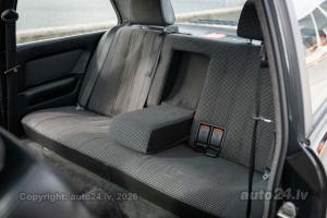 Black BMW 3 Series 1985 in Tallinn, with an engine capacity of 2.00 L and mileage of 316 thousand km for 19890 €, photo 12 on AUTOMOTO.COM.LV